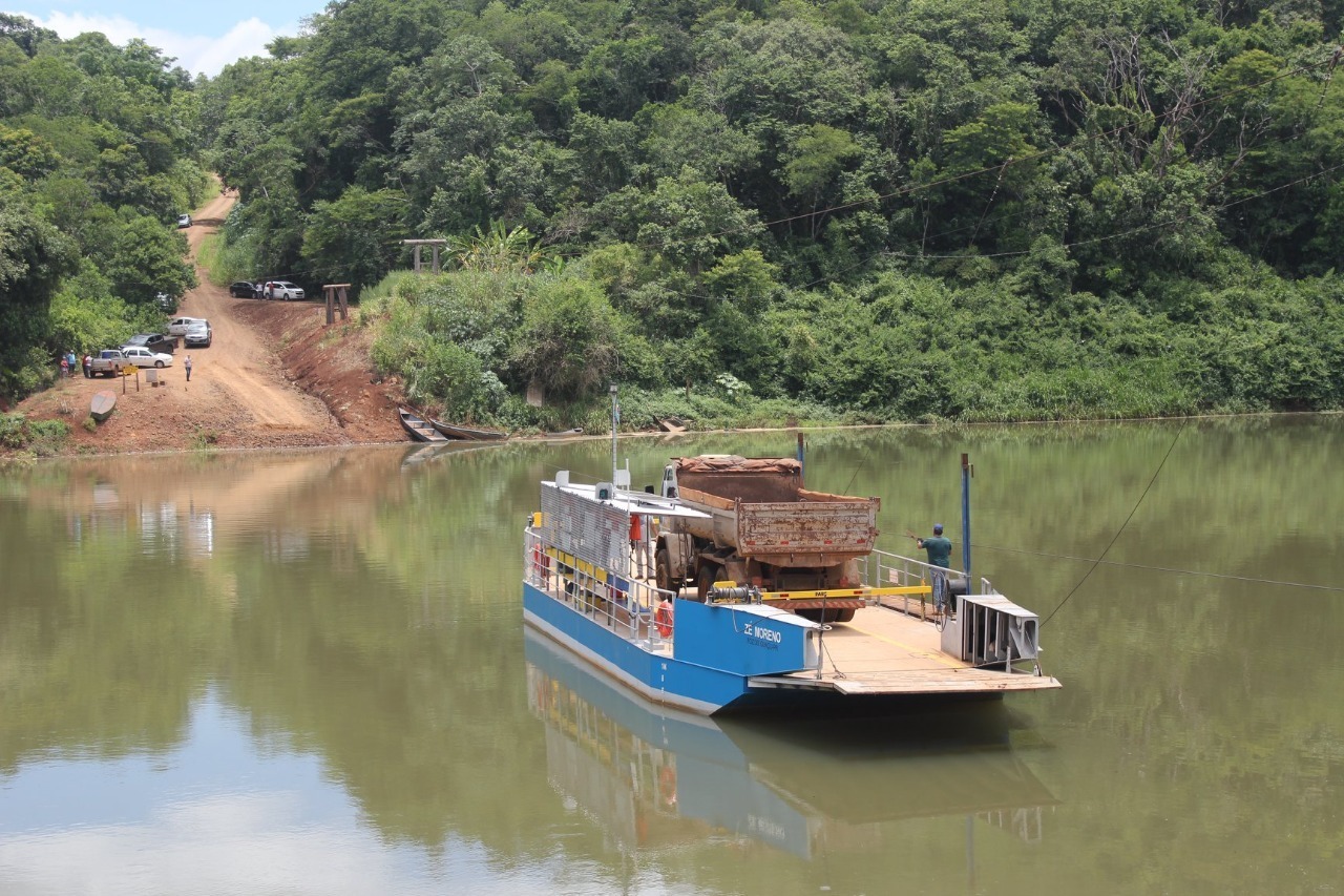 Após 2 semanas de funcionamento, balsa nova é interditada pela Marinha ...