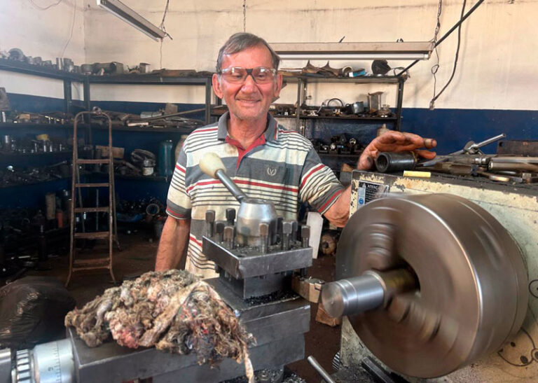 Lachinski, o homem que dá trabalho aos anjos de sua guarda