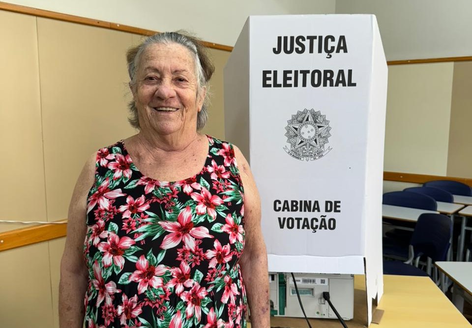 Aos 70 anos, dona Margarida não deixou de votar nas eleições 2024