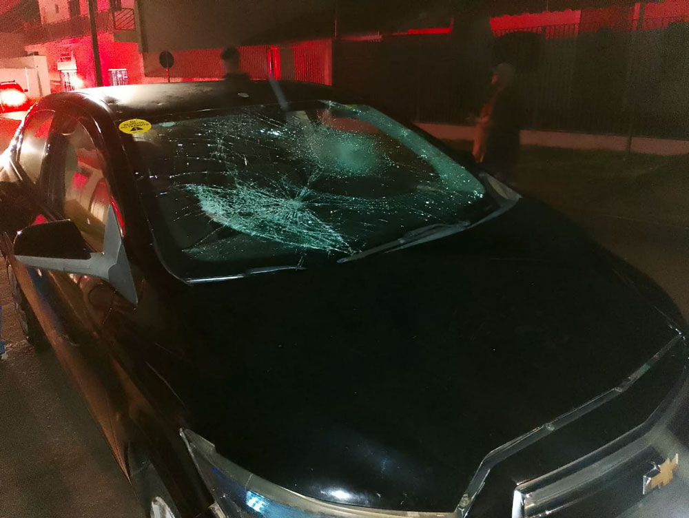 Acidente com Biz conduzida por adolescente deixa jovem em estado ...